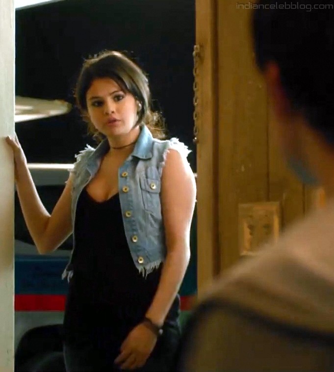 Selena gomez pop singer actress cm1 21 hot hd screencaps – starcelebblog