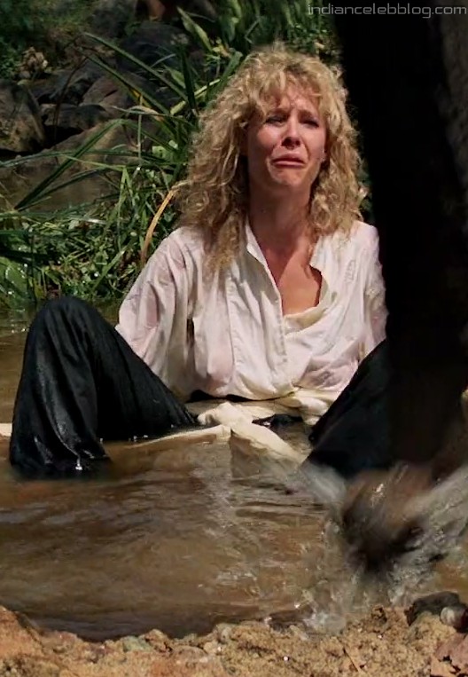 Kate capshaw hollywood indiana jones 10 hot see through dress hd screencaps – starcelebblog